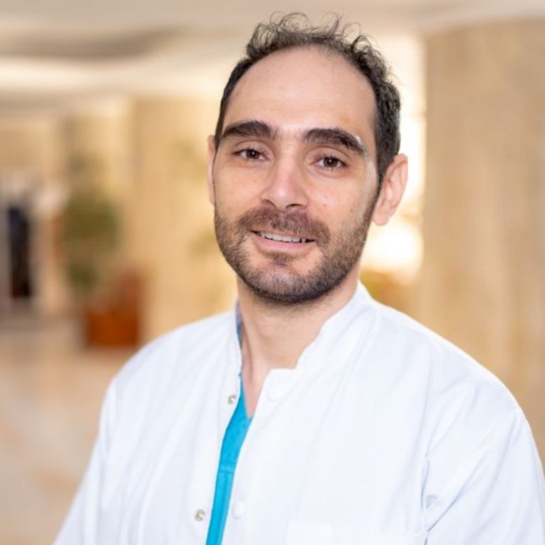 Echipa medicală - Institutul Oncologic Prof. Dr. Alexandru Trestioreanu